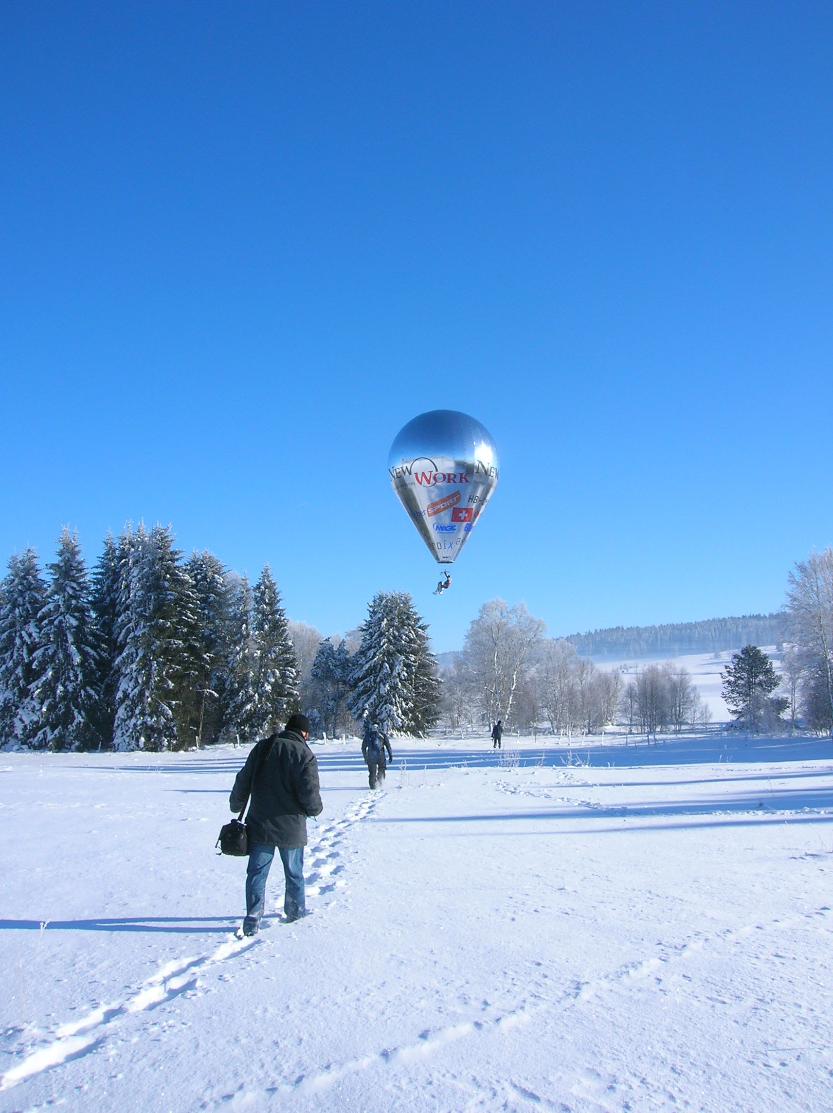 Ten years ago today: Swiss adventurer sets FAI World Record with home ...